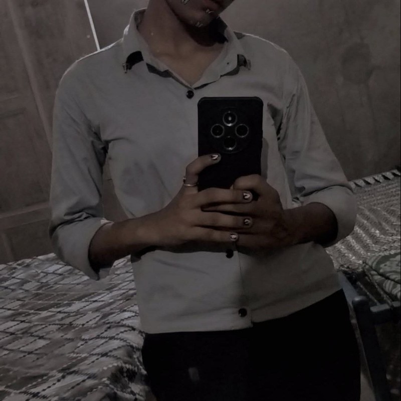 Reena_Sam (@reenasam252247) | Snapchat Stories, Spotlight & Lenses