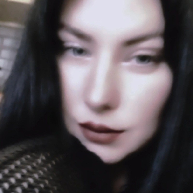 Chez (@relle.monty) | Snapchat Stories, Spotlight & Lenses