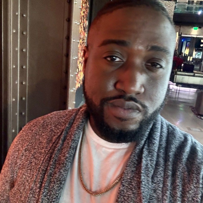 Zay Zay (@retrodarkness) | Snapchat Stories, Spotlight & Lenses