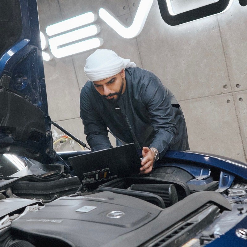 REVUP GARAGE (@revupuae) | Snapchat Stories, Spotlight & Lenses