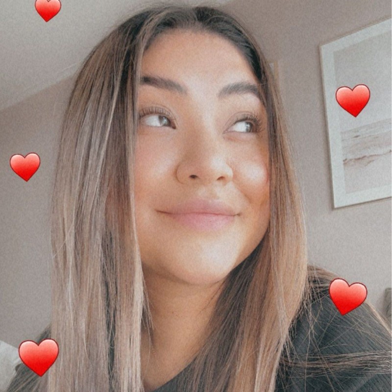 Michelle (@reyes) | Snapchat Stories, Spotlight & Lenses