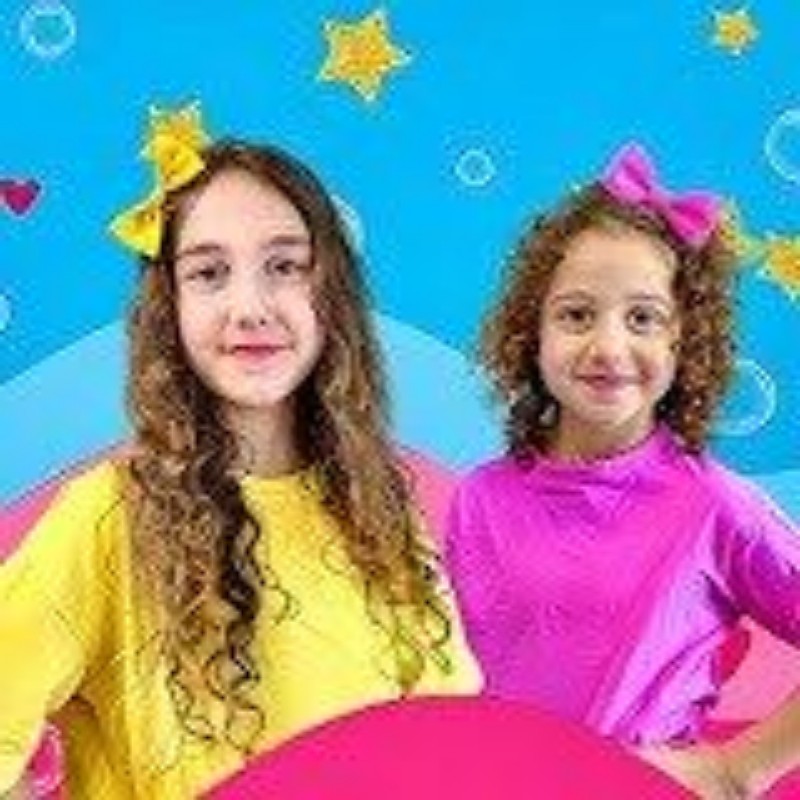 Sierra Rhia FAM (@rhiafam) | Snapchat Stories, Spotlight & Lenses