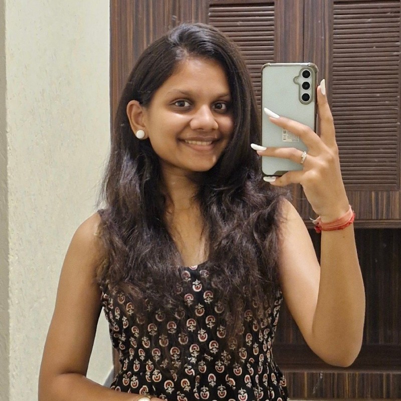 Hiral Shah (@rhs.hiral) | Snapchat Stories, Spotlight & Lenses