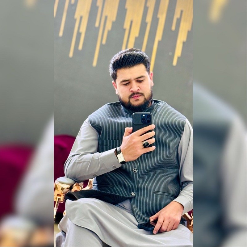 Richi Rich (@richi_rich6) | Snapchat Stories, Spotlight & Lenses