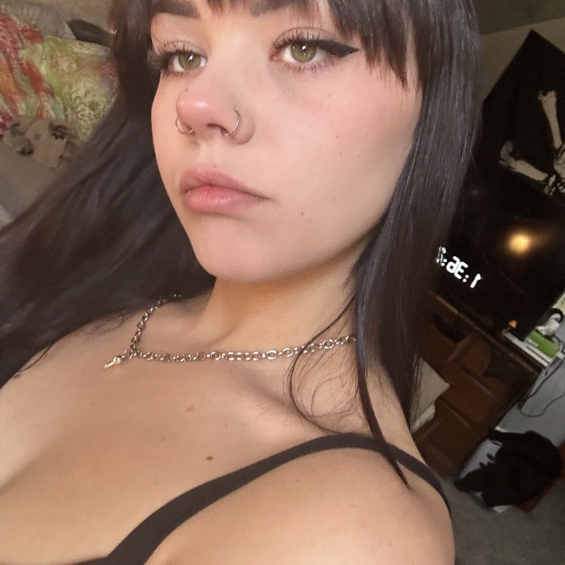 Riley Rileyleeanne Snapchat Stories Spotlight And Lenses