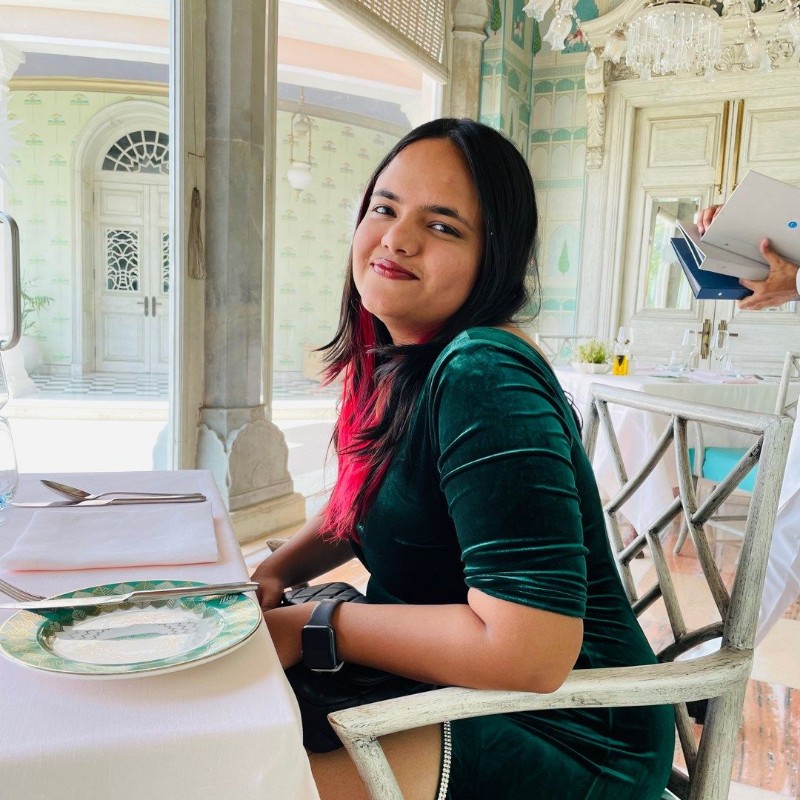 Riya Singhal (@riya12989) | Snapchat Stories, Spotlight & Lenses