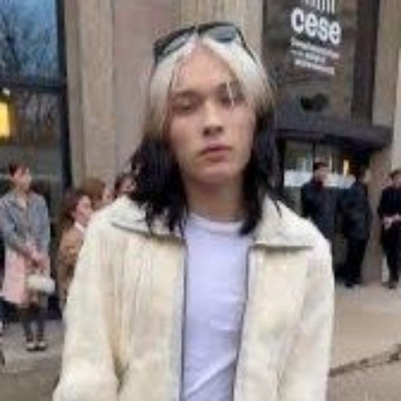 Rizz God (@rizzgod4793) | Snapchat Stories, Spotlight & Lenses