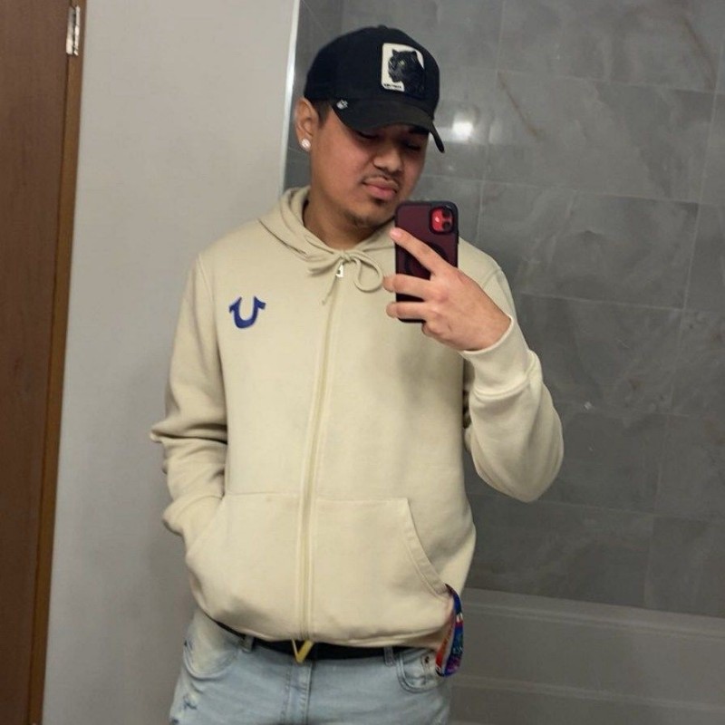 Robby (@robby.x2) | Snapchat Stories, Spotlight & Lenses