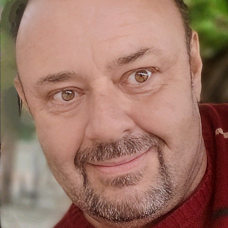 Robert Gre (@robert_gre) | Snapchat Stories, Spotlight & Lenses