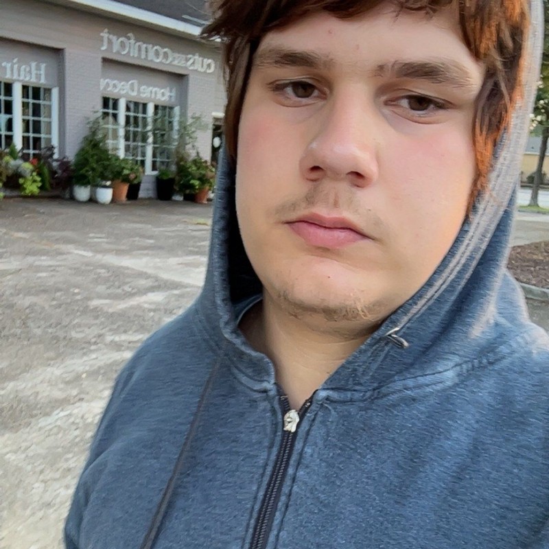 ️Robert Cook ️ (@robertcook225) | Snapchat Stories, Spotlight & Lenses