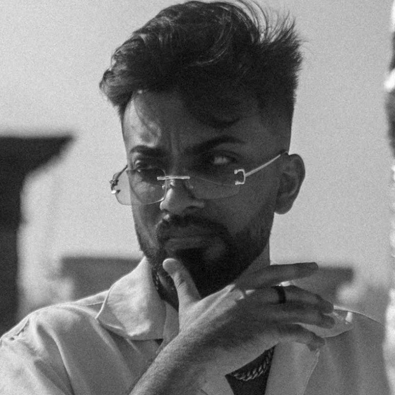 Robin Dey (@robindeymusic) | Snapchat Stories, Spotlight & Lenses