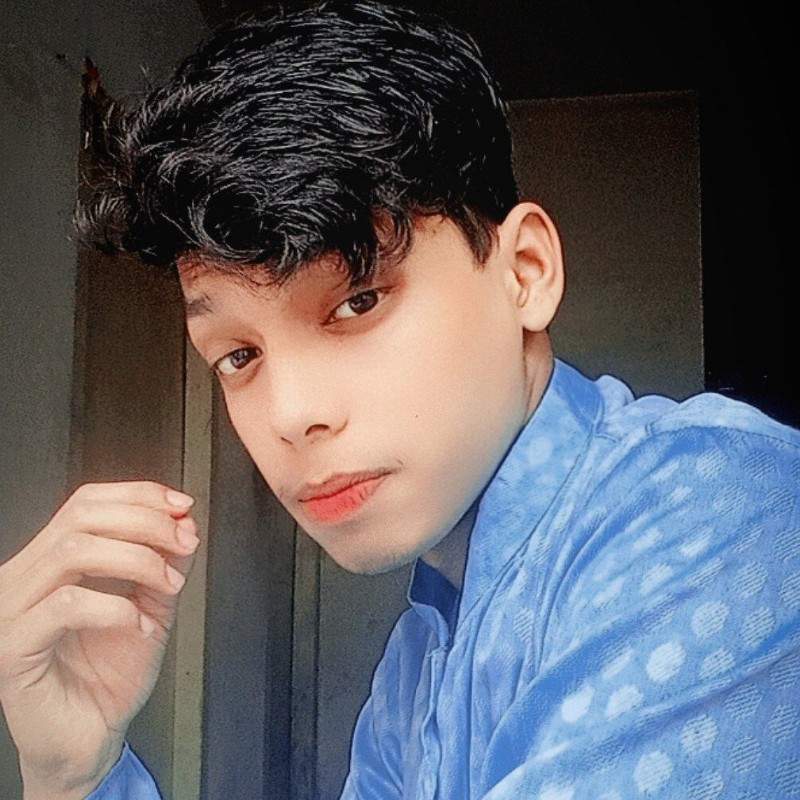 Rocky Vai (@rockyv626) | Snapchat Stories, Spotlight & Lenses