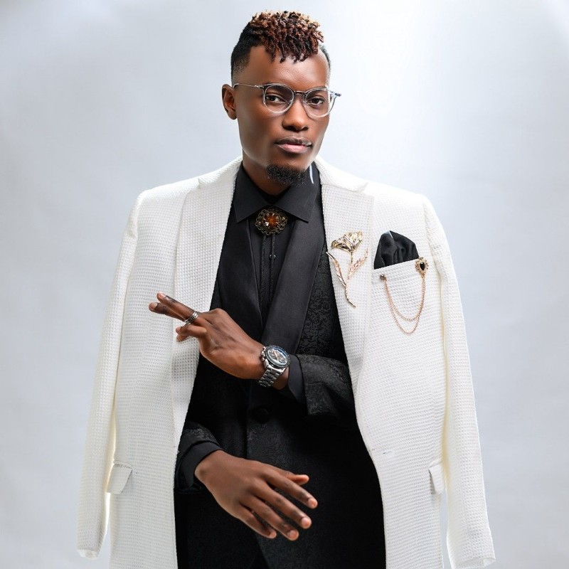 Roger Otis (@roger.otis) | Snapchat Stories, Spotlight & Lenses