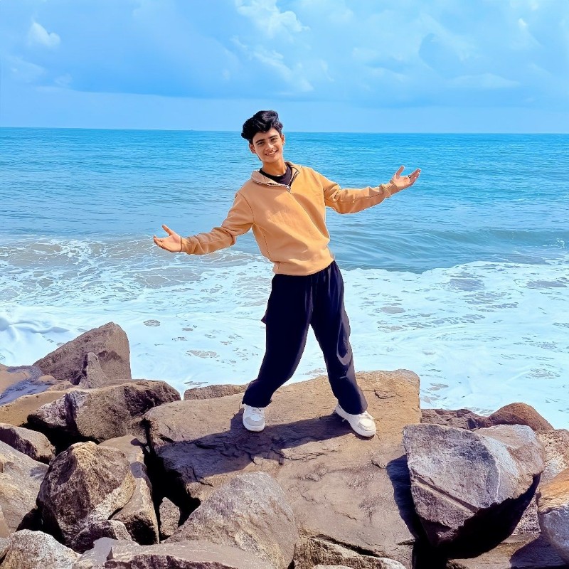 Rohit Zzz (@rohit_zzz69) | Snapchat Stories, Spotlight & Lenses Rohit Zzz (@rohit_zzz69) | Snapchat Stories, Spotlight & Lenses
