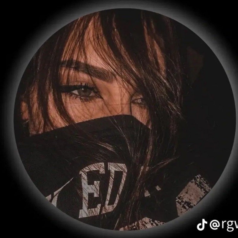 roida-w (@roida-w) | Snapchat Stories, Spotlight & Lenses