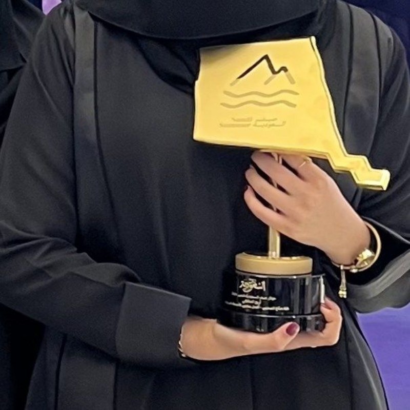 روجينا جدة 🐼📸 (@rojina.58) | Snapchat Stories, Spotlight & Lenses