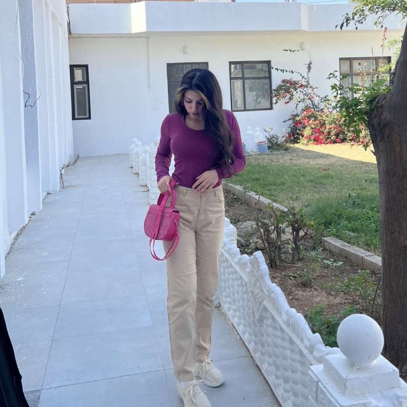 𝘙𝘰🎻🥋𝘻𝘩𝘺 𝄞 (@rojj.4) | Snapchat Stories, Spotlight & Lenses