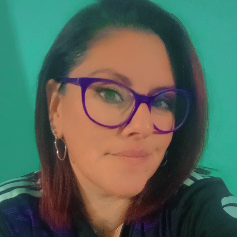 Alejandra Rolón (@rolon7609) | Snapchat Stories, Spotlight & Lenses