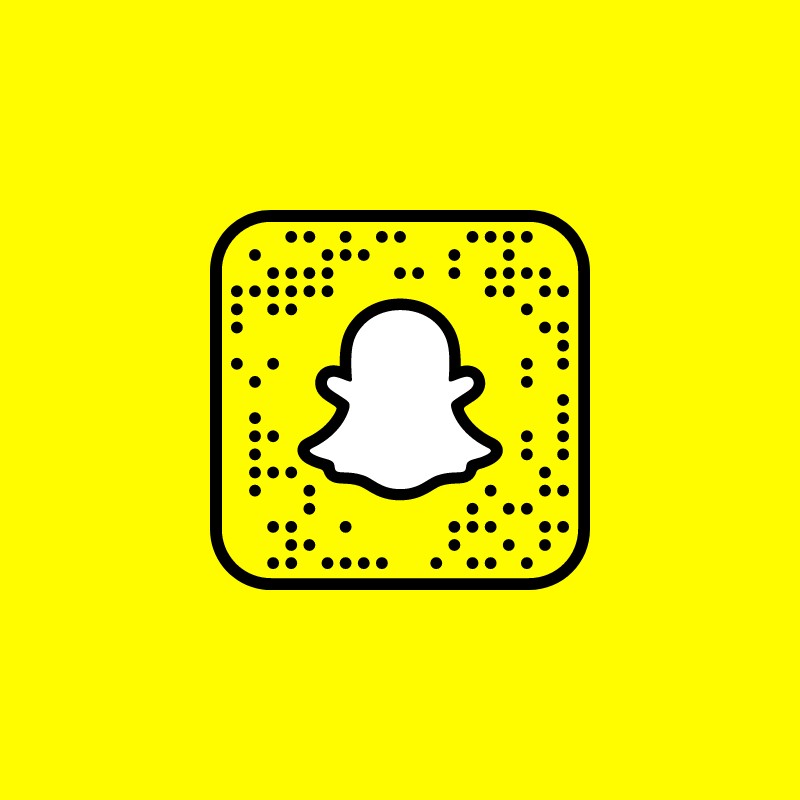 Priscila Viana (@romiku) | Snapchat Stories, Spotlight & Lenses