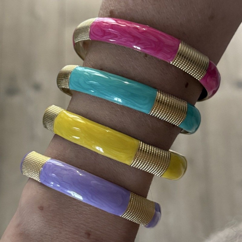 Actualité BIJOUX ET VÊTEMENTS(@romy-william) | เรื่องราว Snapchat ...