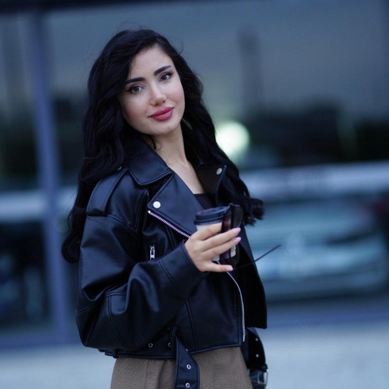 ROSHIN BRIMO (@rorok221832) | Snapchat Stories, Spotlight & Lenses