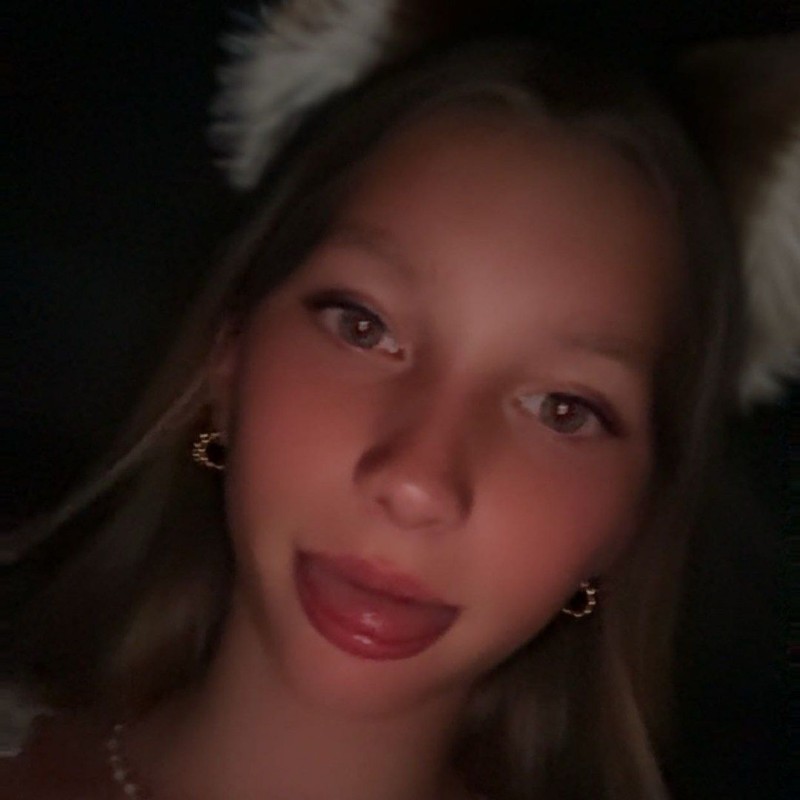 Rose⚽️ (@rose241436) | Snapchat Stories, Spotlight & Lenses