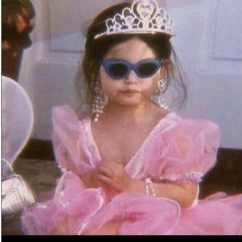 Rose 🪐 (@rose5896) | Snapchat Stories, Spotlight & Lenses