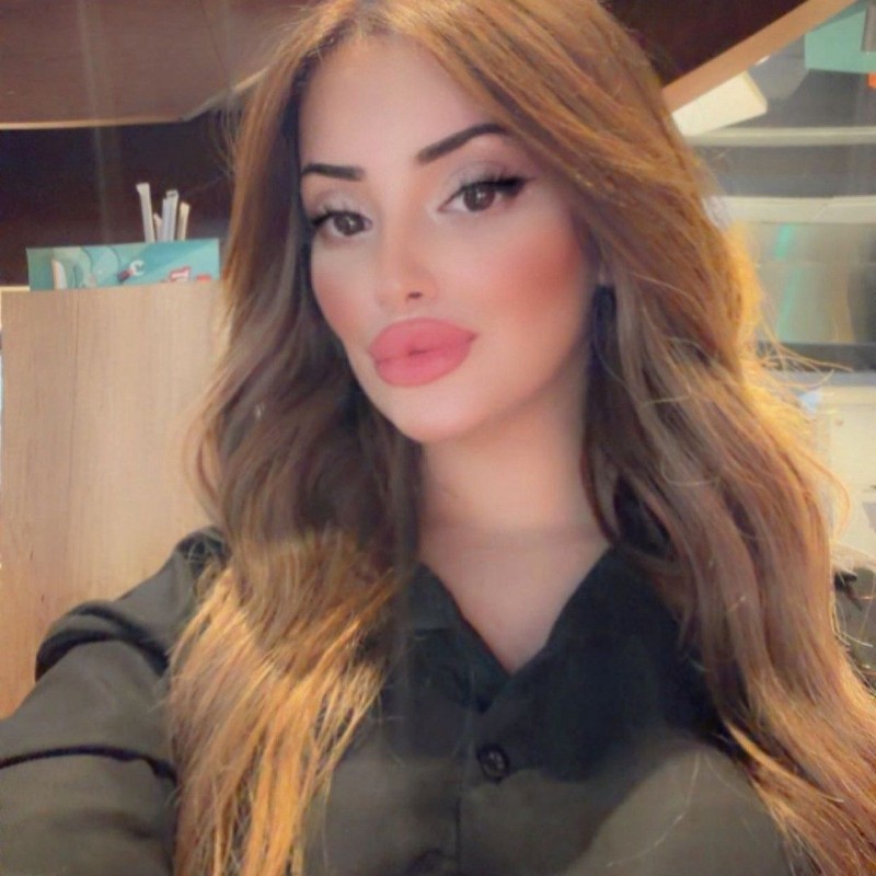 Ra Rou👑💸🦋💄 (@rou4911) | Snapchat Stories, Spotlight & Lenses