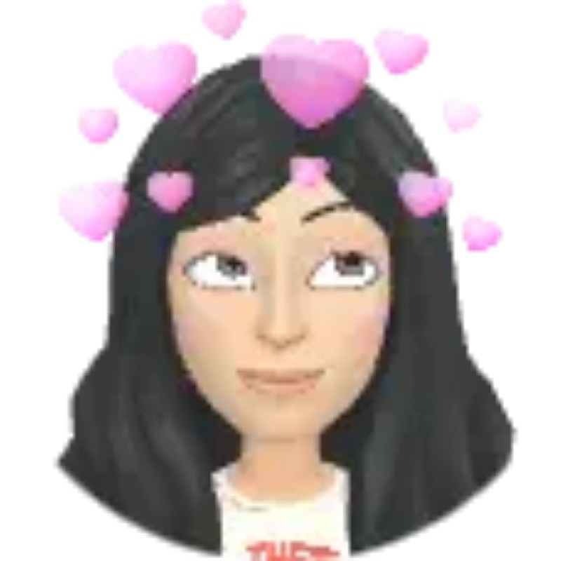 Blue Queen💙👑 (@rowdyqueen_22) | Snapchat Stories, Spotlight & Lenses