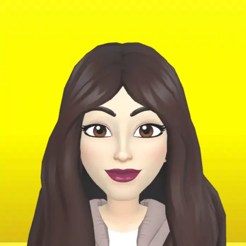 Roxanne (@roxannegomez) | Snapchat Stories, Spotlight & Lenses