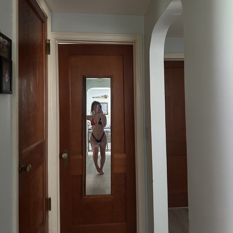 Reese Robbins🤍 (@rrobbins509) | Snapchat Stories, Spotlight & Lenses