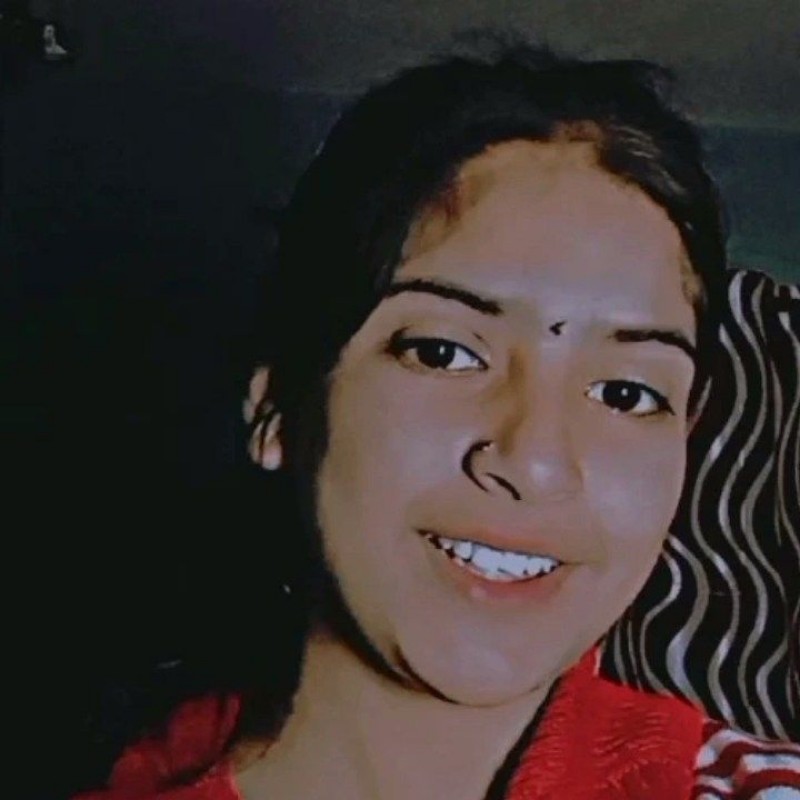 ♥⁠╣⁠[⁠-⁠_⁠-⁠]⁠╠⁠♥ (@rubi_dehal) | Snapchat Stories, Spotlight & Lenses