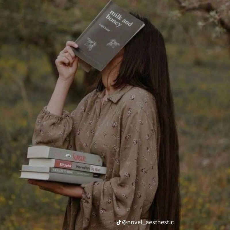 Novelistic Girl ️ (@rubikanwal2) | Snapchat Stories, Spotlight & Lenses