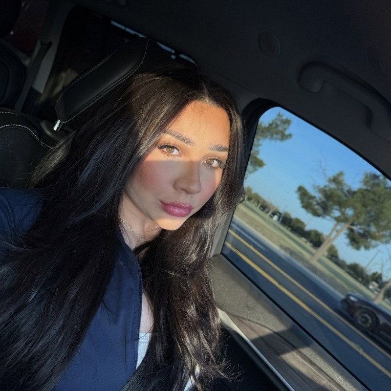 ruby (@ruby_bejarano) | Snapchat Stories, Spotlight & Lenses