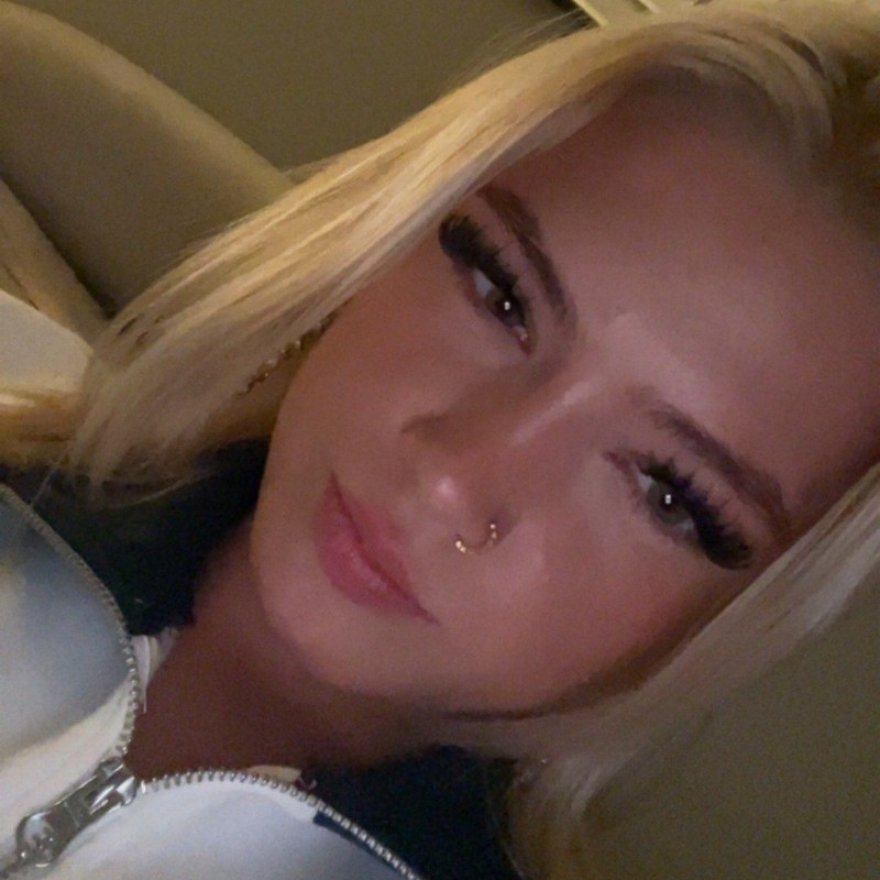 💋𝓡𝓾𝓫𝔂 𝓗𝓪𝓬𝓴𝓲𝓷𝓰💋 (@rubyhacking1) | Snapchat Stories, Spotlight & Lenses