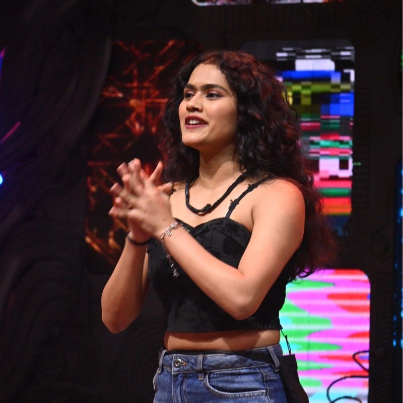 Ruchita Jamdar (@ruchujamdar) | Snapchat Stories, Spotlight & Lenses