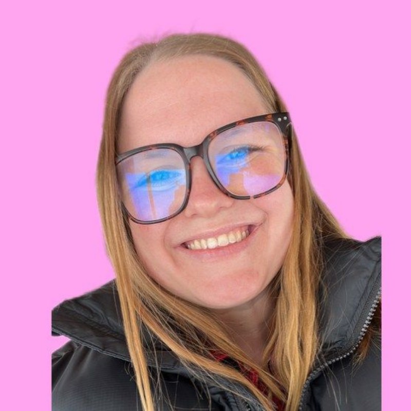 Coupon With Charlie B (@ruraltag) | Snapchat Stories, Spotlight & Lenses