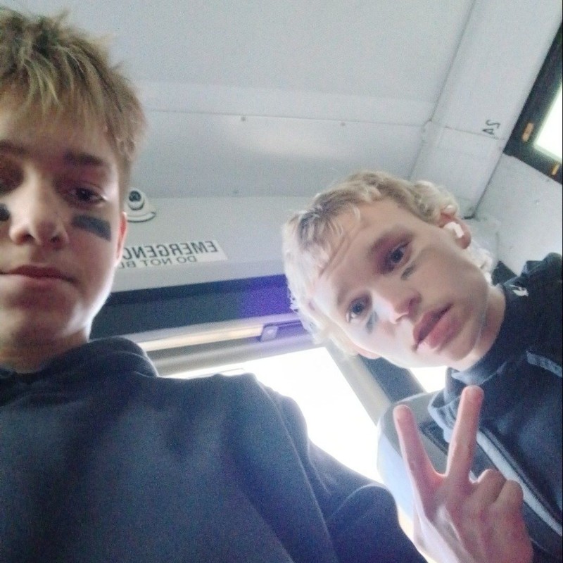 Cameron.V Rust Account! (@rustaccount1) | Snapchat Stories, Spotlight ...