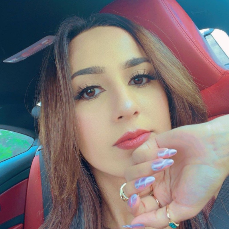 Rutba (@rutba) | Snapchat Stories, Spotlight & Lenses