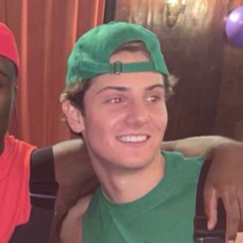 Ryan Glasser (@ryanglasser2) | Snapchat Stories, Spotlight & Lenses