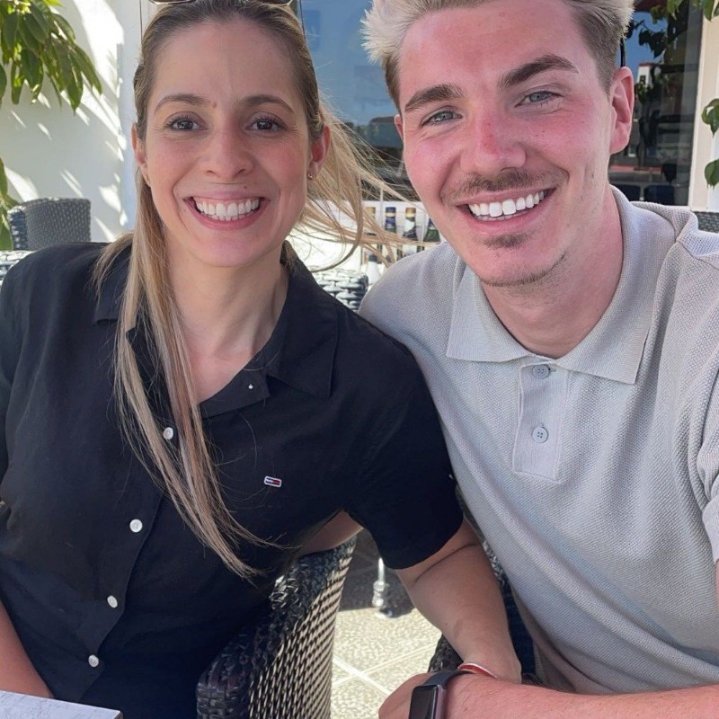 Ryan & Angie (@ryanseky11) | Snapchat Stories, Spotlight & Lenses