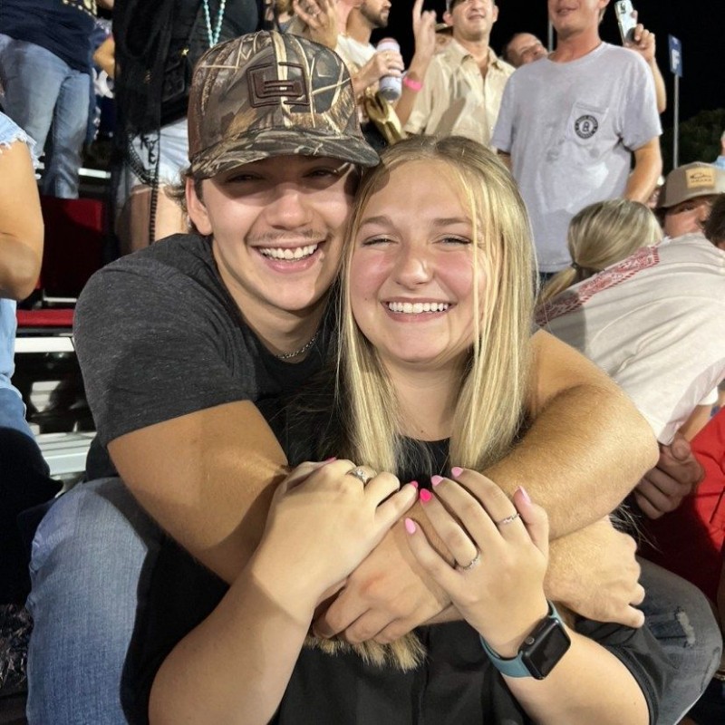 Ryder Mcbride(@rydermcb) | สตอรี่ Snapchat ตลอดจน Spotlight และเลนส์