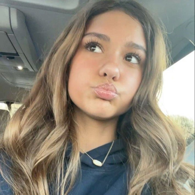 Rylee Grace (@ryleegk9) | Snapchat Stories, Spotlight & Lenses