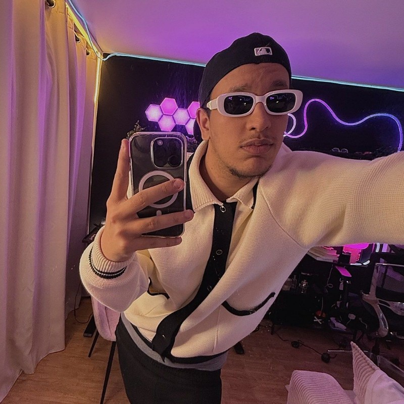 Solcen (@s0lcen) | Snapchat Stories, Spotlight & Lenses