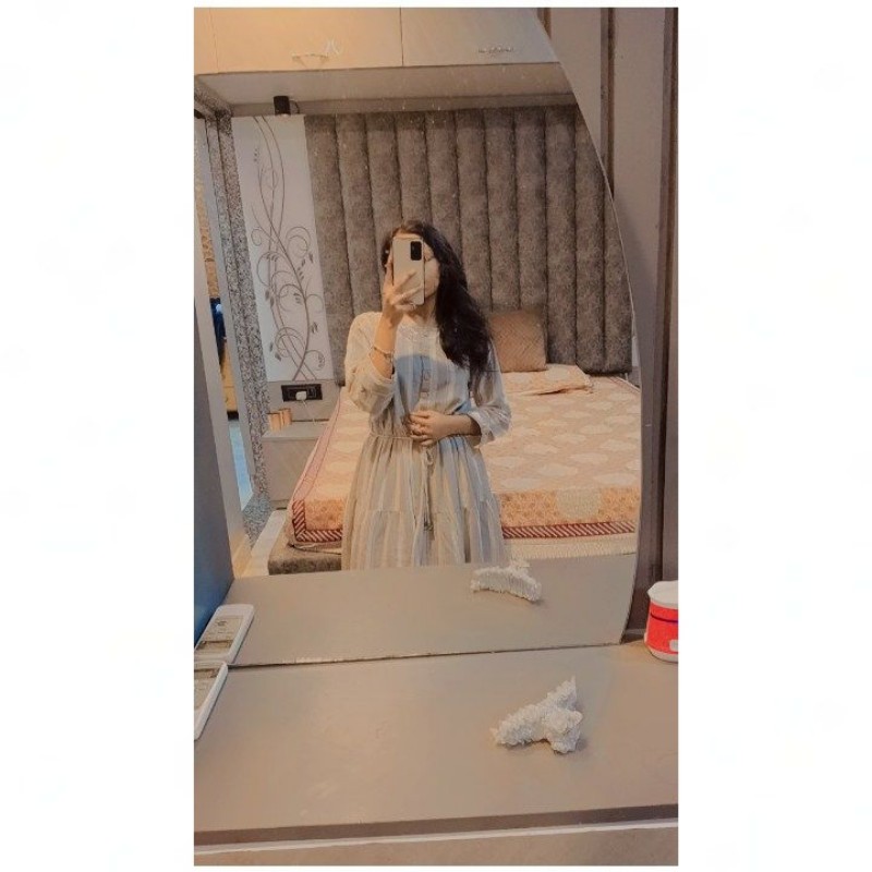 saba_vadnagar (@saba_vadnagar) | Snapchat Stories, Spotlight & Lenses