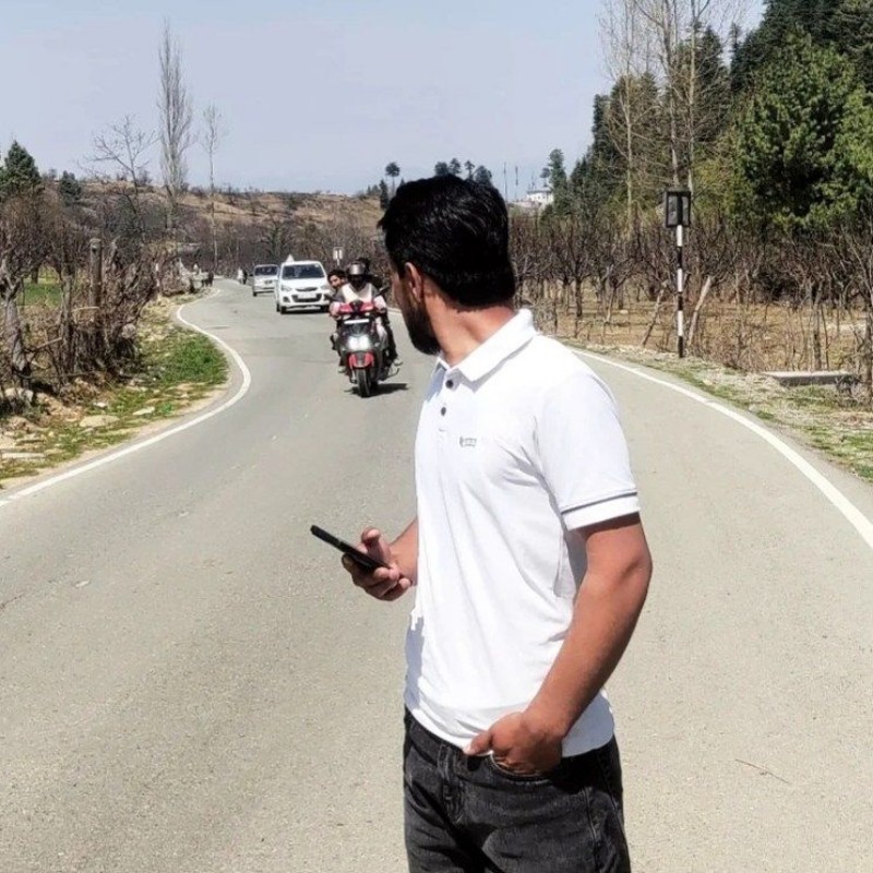 Umme__19 (@sad_umeee) | Snapchat Stories, Spotlight & Lenses