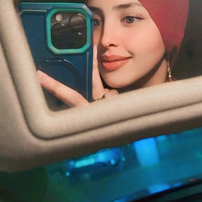 Safa (@safa.mhs) | Snapchat Stories, Spotlight & Lenses