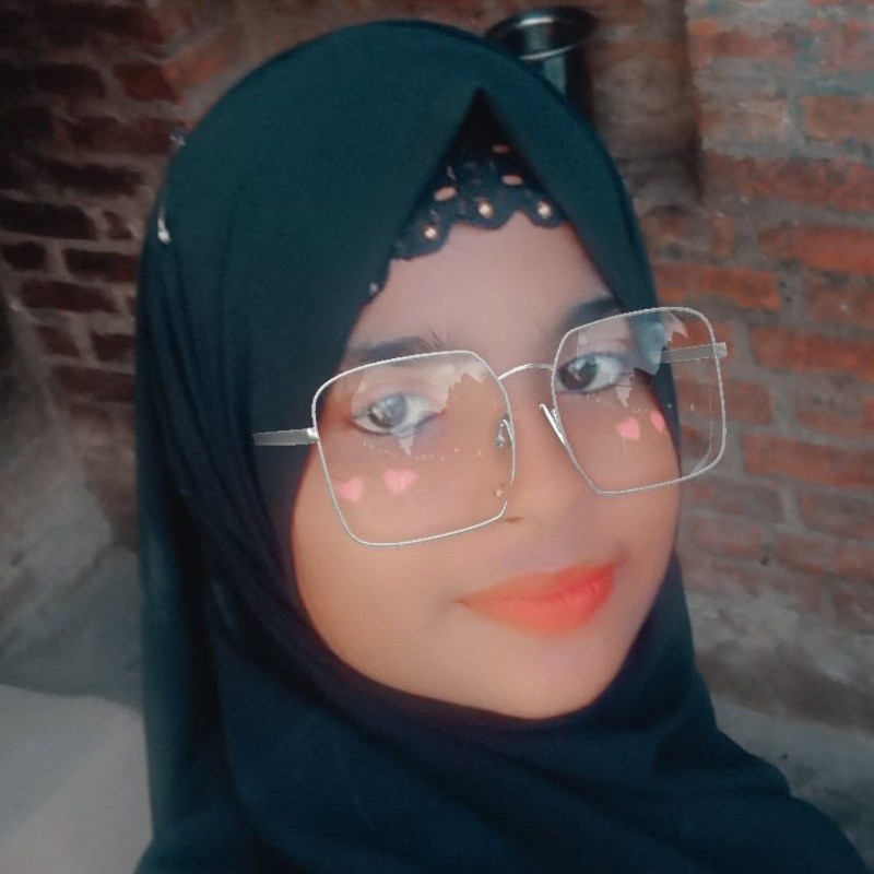 Ayesha Queen (@safiya_shah2025) | Snapchat Stories, Spotlight & Lenses