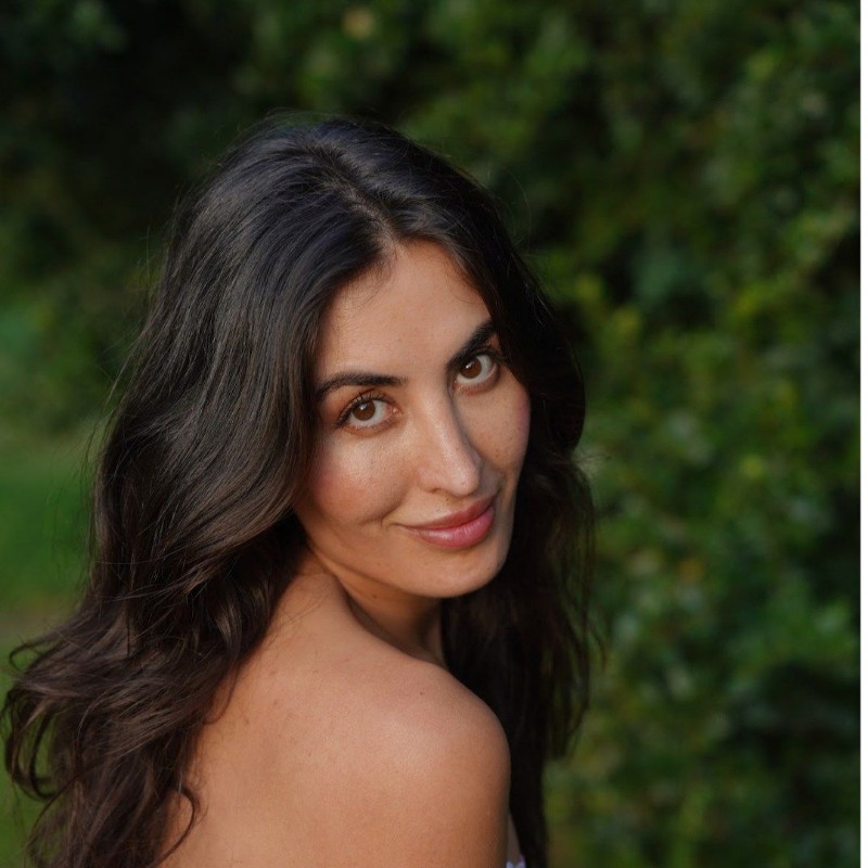 Sahar (@sahar_babs) | Snapchat Stories, Spotlight & Lenses
