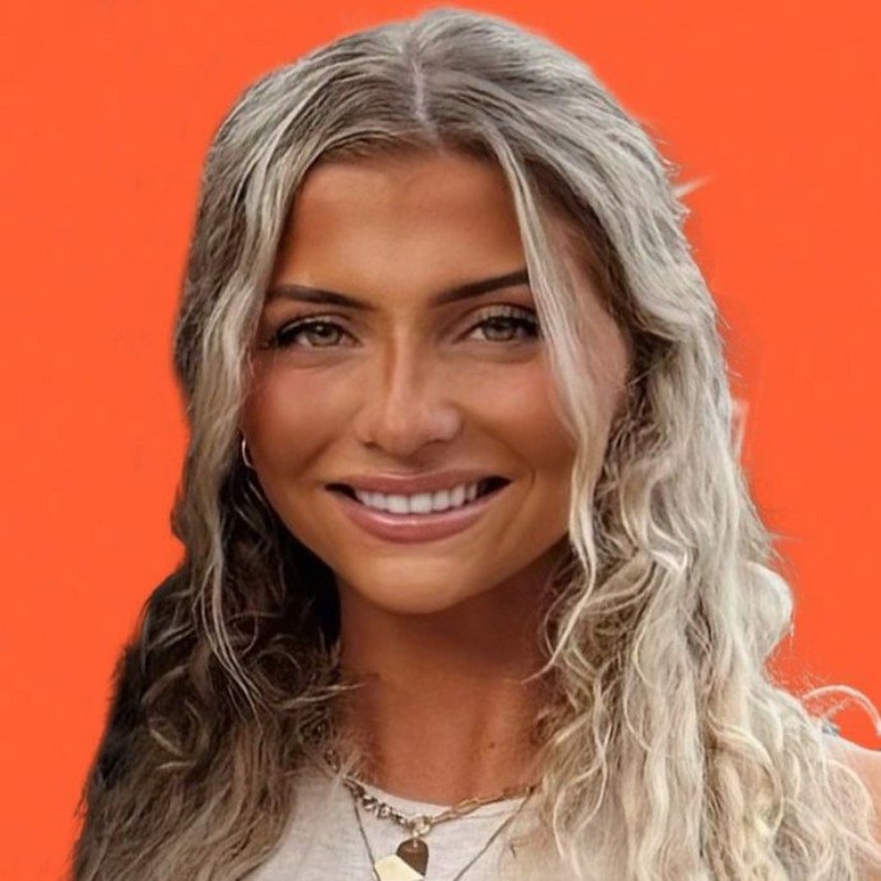 Sallie-Grace🦋 (@sallie.gracee) | Snapchat Stories, Spotlight & Lenses